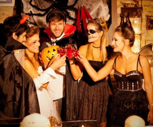 17 Tips On How To Throw The Best Adult Halloween Party Ever – Advanced ...