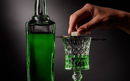 The Ultimate Guide On How To Use An Absinthe Spoon – Advanced Mixology