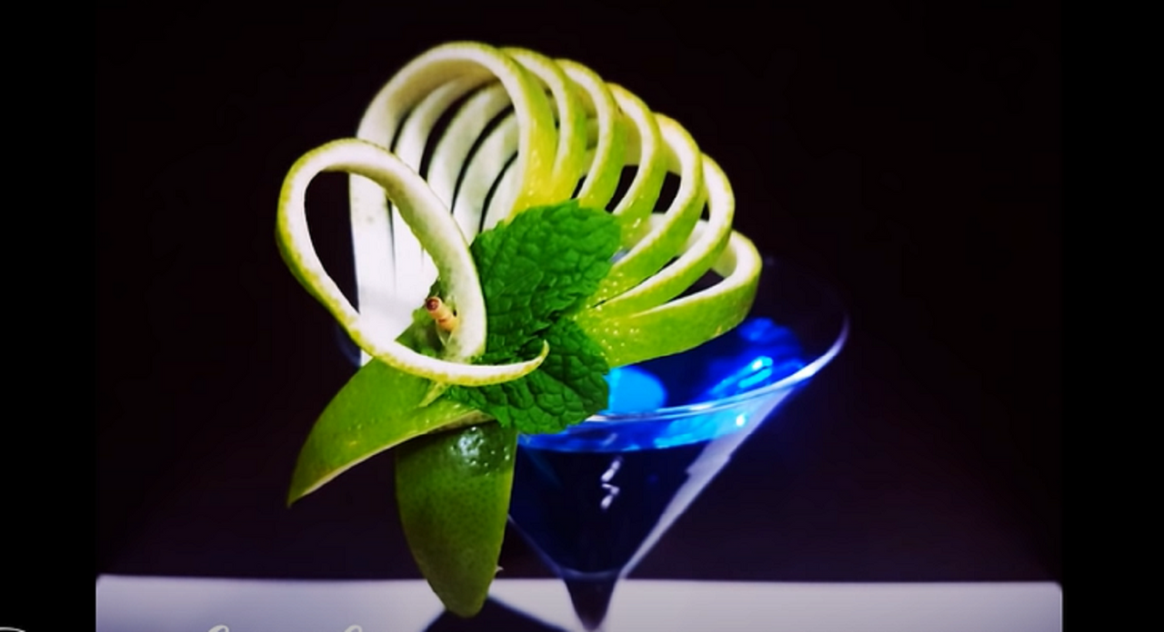 A Complete Guide To Citrus Garnishes – Advanced Mixology